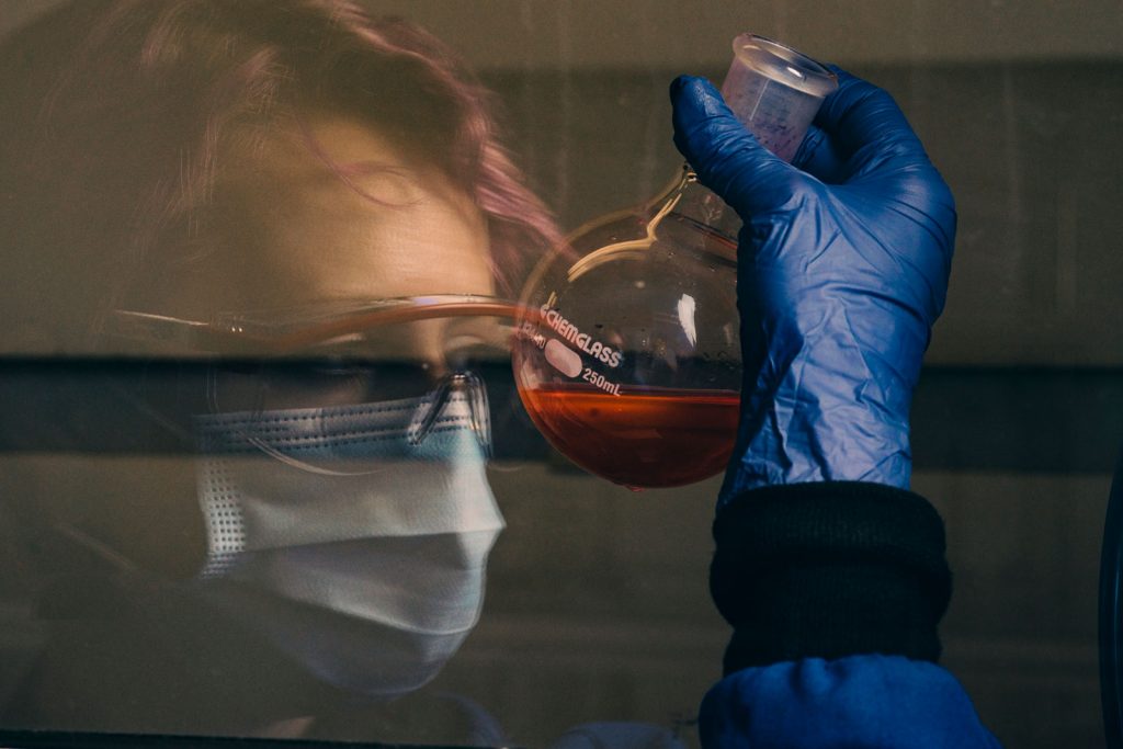 Bright Futures in Cancer Research - Colby News