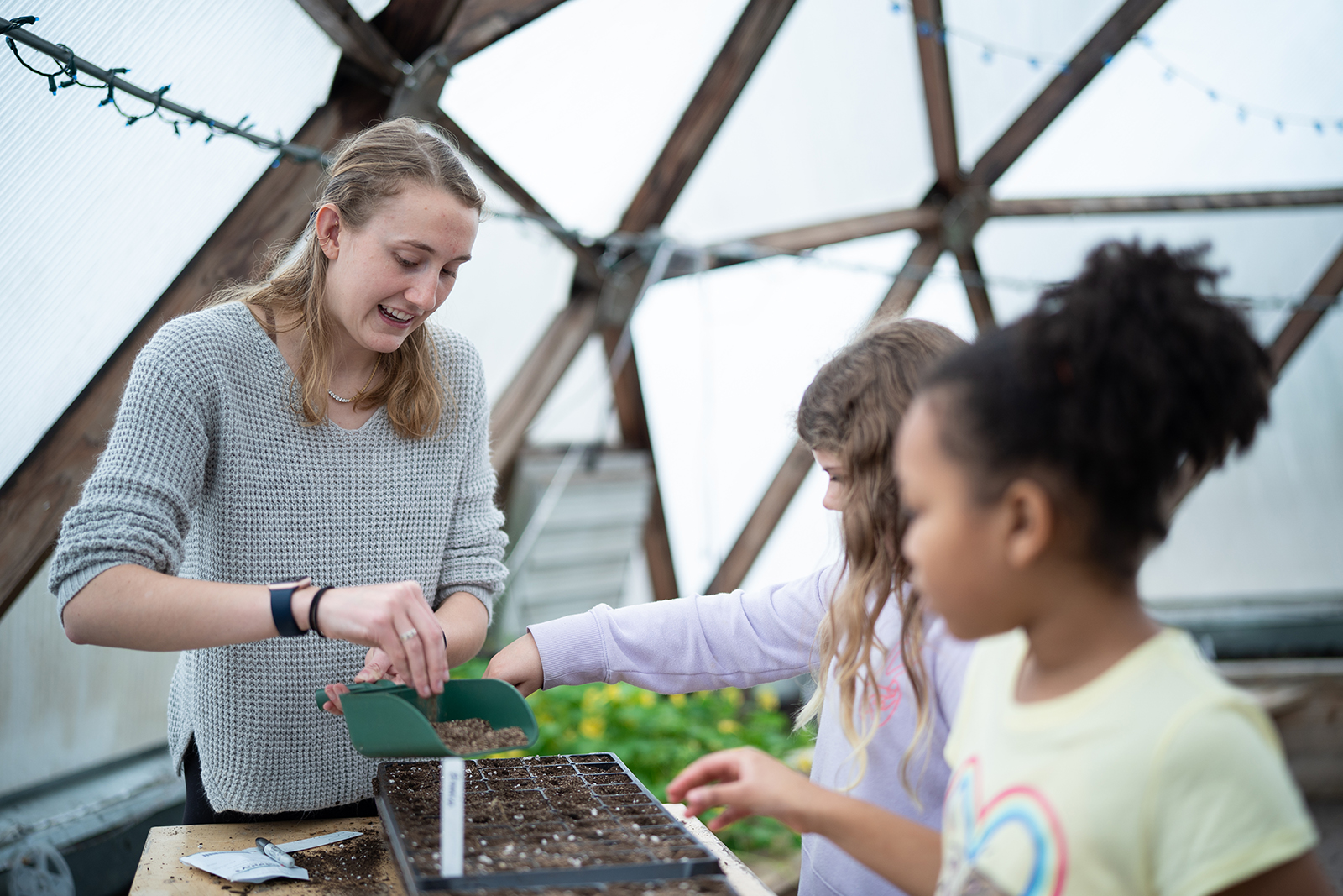 Environmental Studies Continues to Grow and Thrive - Colby News