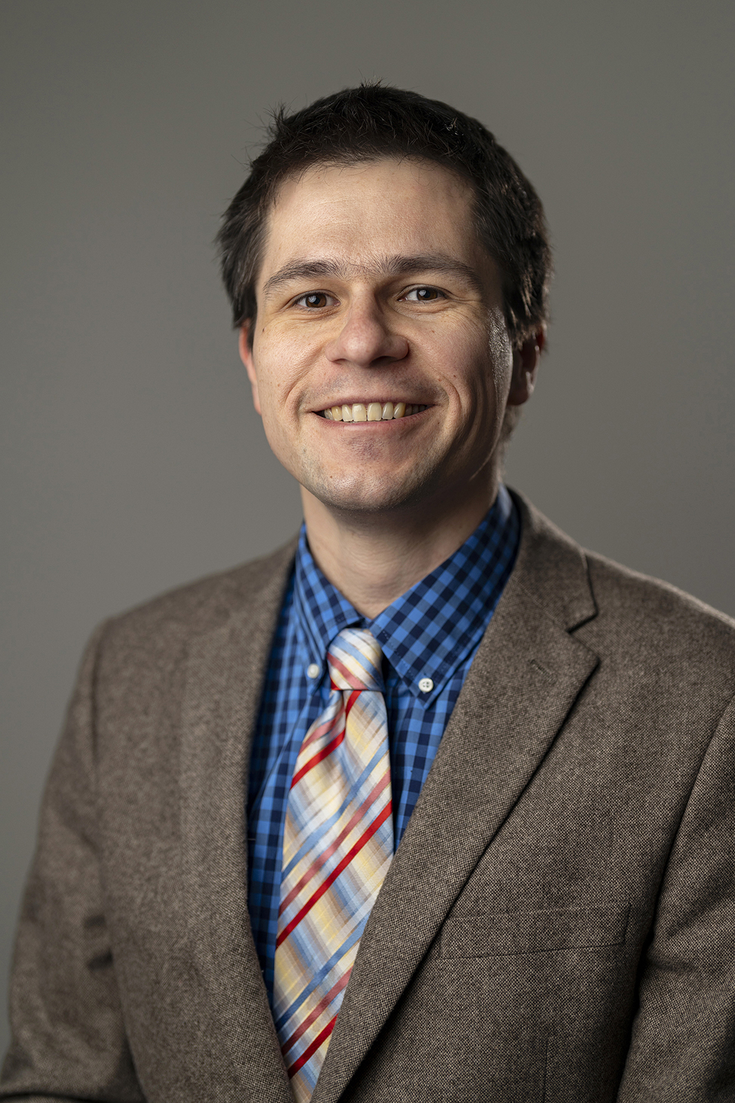 Tenure Awarded to Five Faculty Members - Colby News